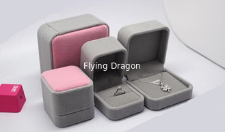 China Elegant Design Best Sale jewelry box velvet supplier